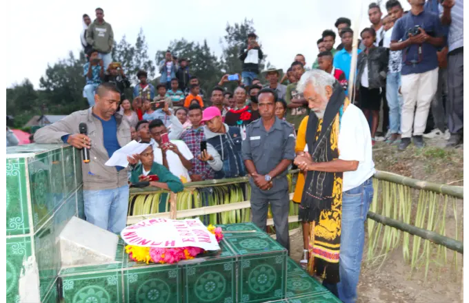 Xanana presta omenazen ba Maria Tapo