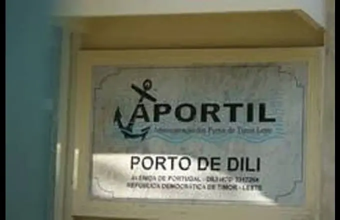 KHUNTO husu PM ezonera lalais prezidente APORTIL